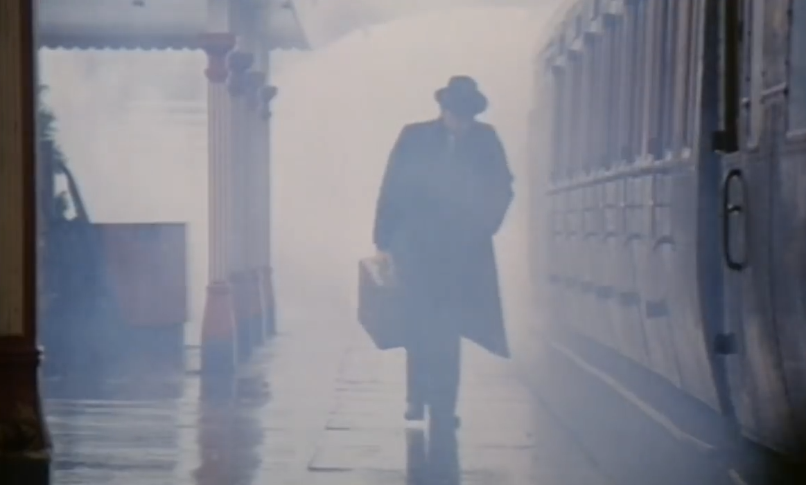 A HANDFUL OF DUST - British Railway Movie Database