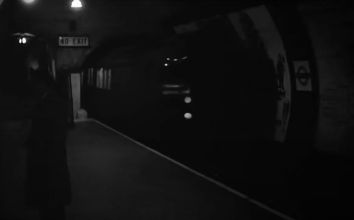 THREE ON A SPREE - British Railway Movie Database